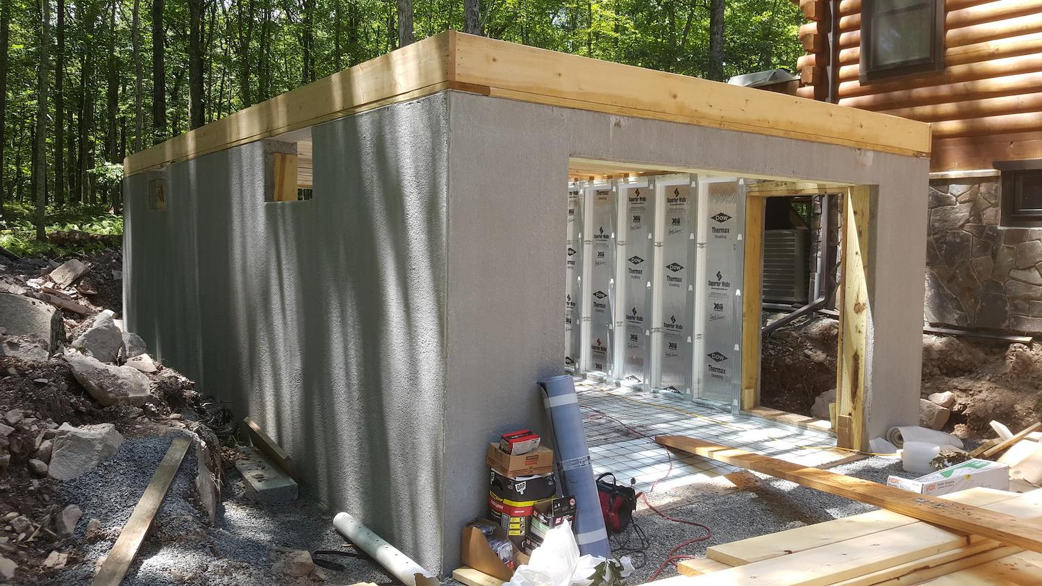 Log Cabin Garage in Lackawaxen, PA - Weaver Superior Walls, LLC